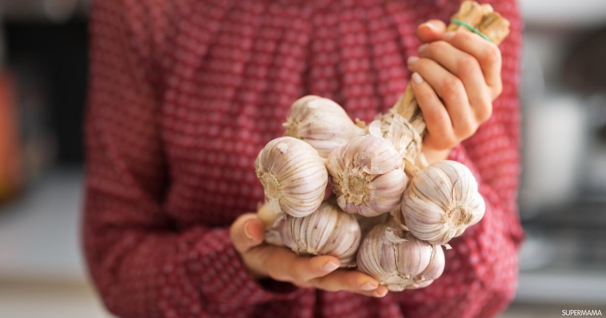ما الطريقة الصحيحة لتخزين الثوم؟ | سوبر ماما